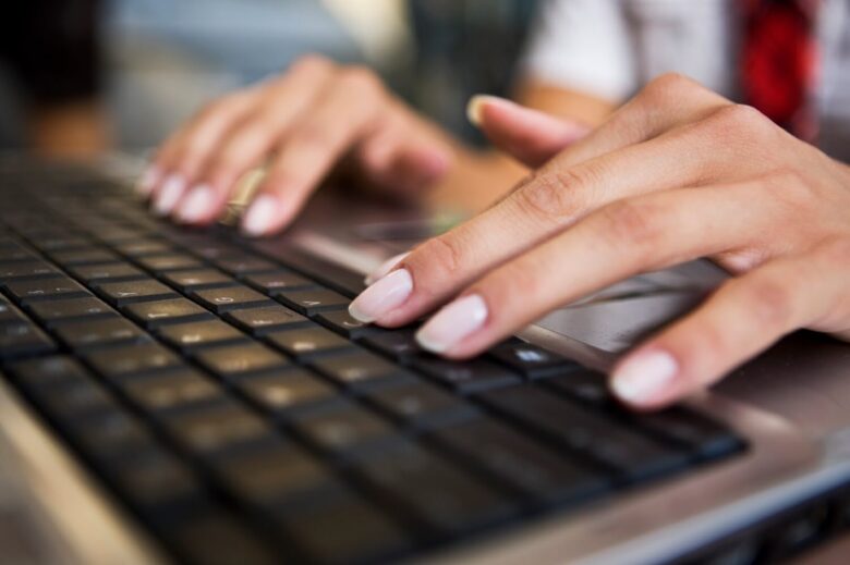 8 Useful Tips to Keep Your Computer Running Smoothly - 2024 Guide ...