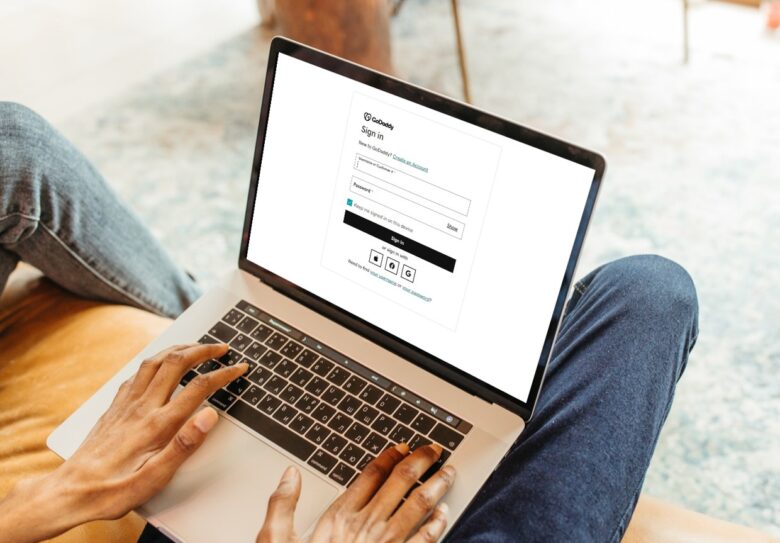 How to Login to Godaddy Account - 3 Popular Methods